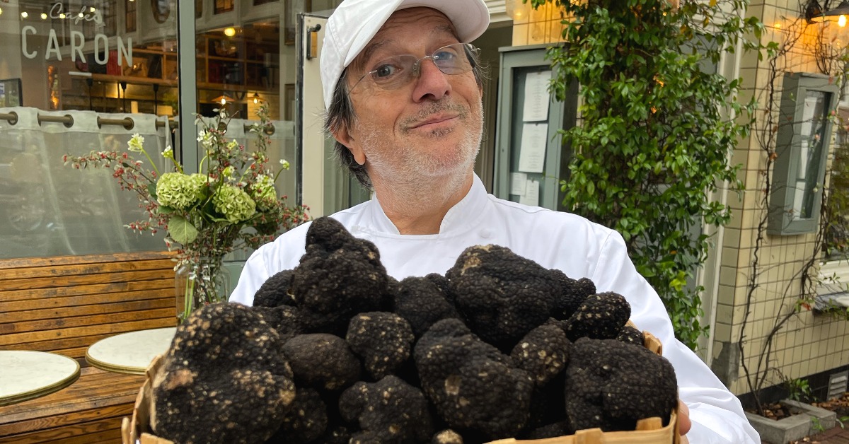 Café Caron viert 9-jarig bestaan met truffelmenu en ode aan de Franse ...