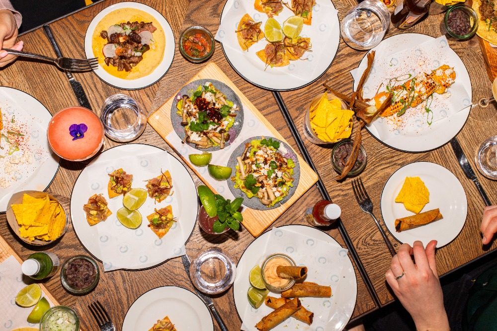 Leuk uitje: Taco Date Night met barman Victor (van First Dates) | FavorFlav