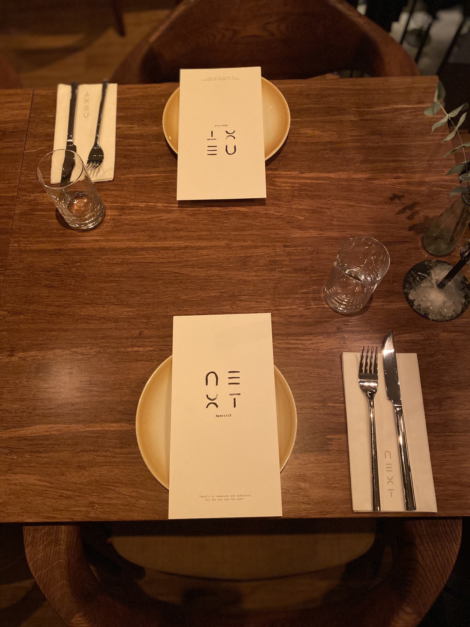 Kosmopolitische vibes bij restaurant Next NDSM in Amsterdam-Noord ...