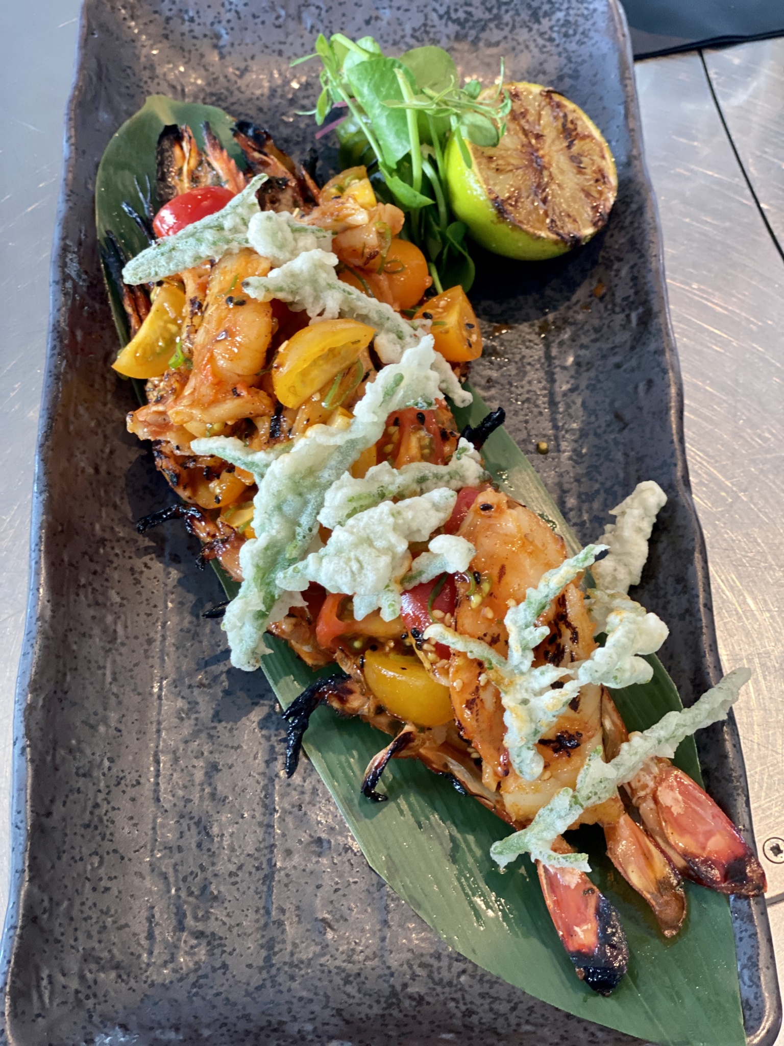 Bij IZAKAYA eet je geweldige gerechten van de robata-grill | FavorFlav