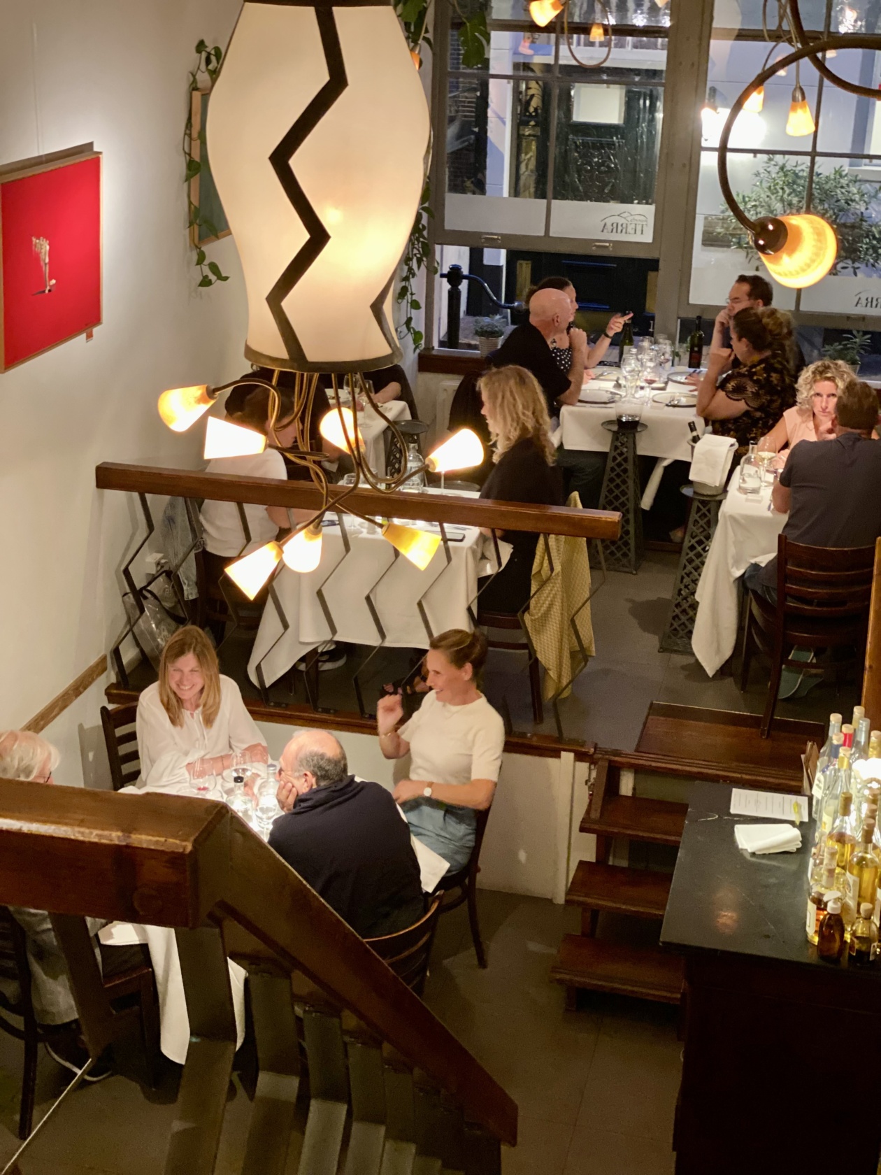 Bij het Italiaanse Slow Food restaurant Pianeta Terra in Amsterdam eet ...