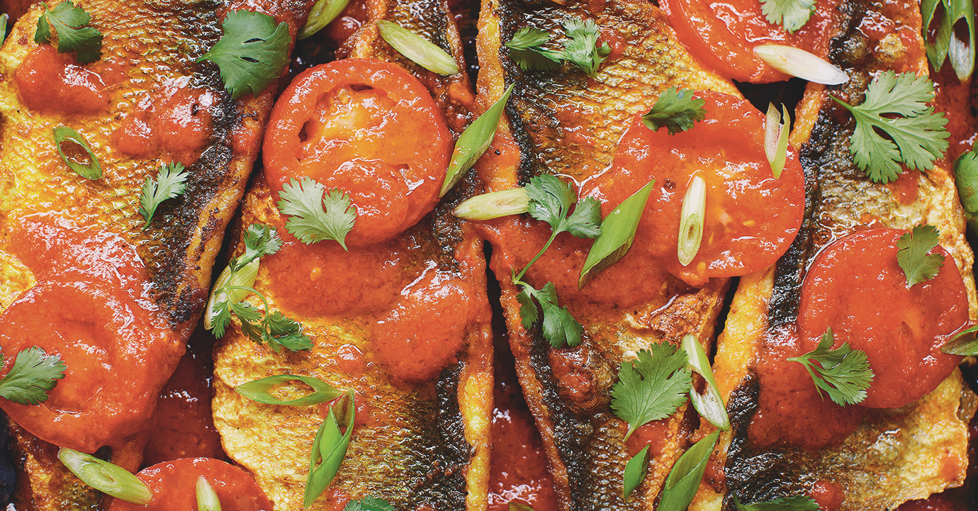 Recept: Zeebaarsfilet in zoetzure saus | FavorFlav